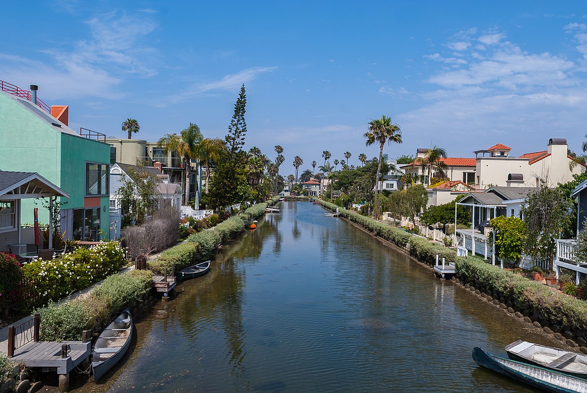 Venice Canals - SMARTTRAVELERS
